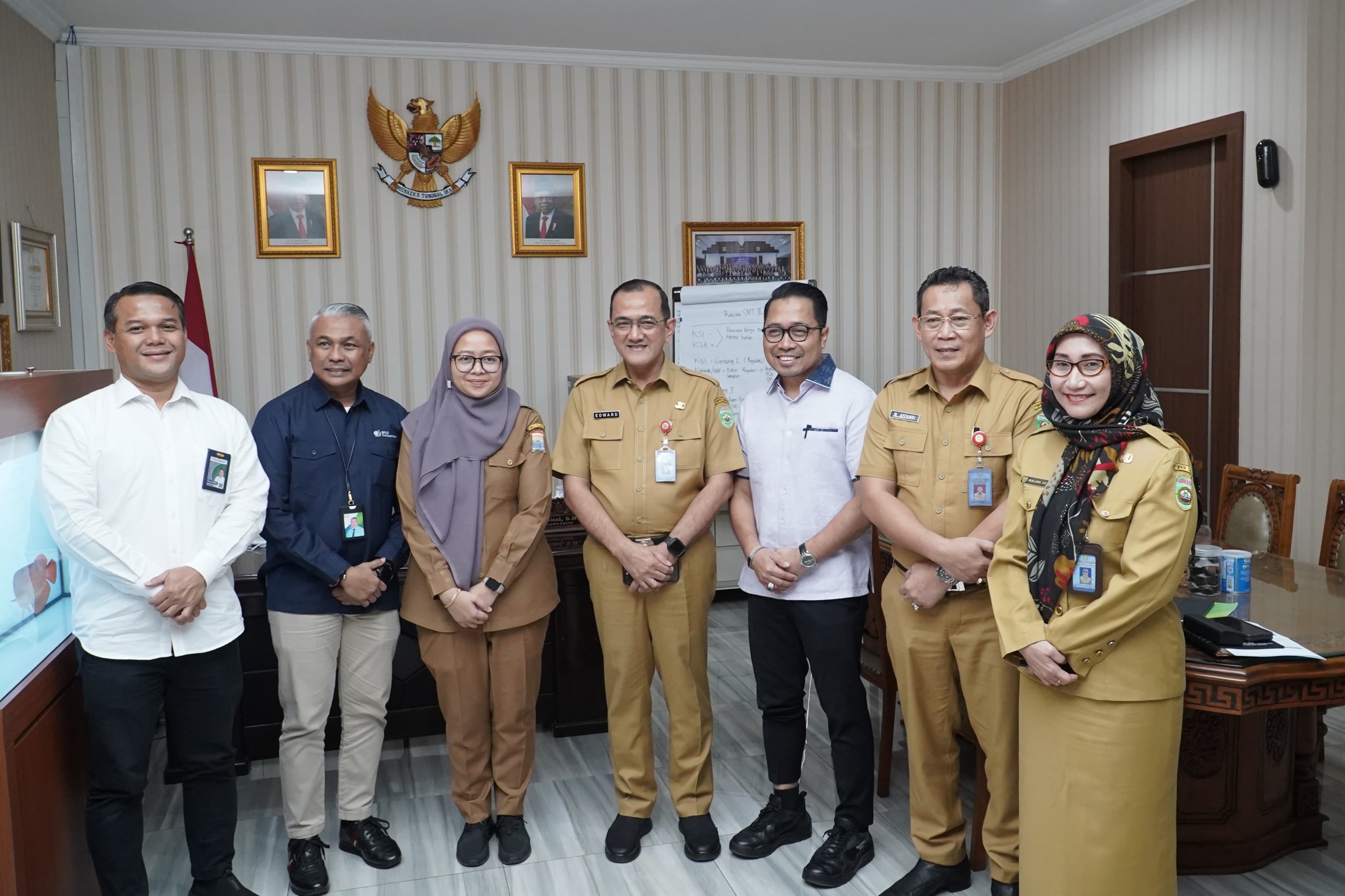 Plh Sekda Sumsel Edward Chandra : BPJS Ketenagakerjaan Penting Dimiliki ...