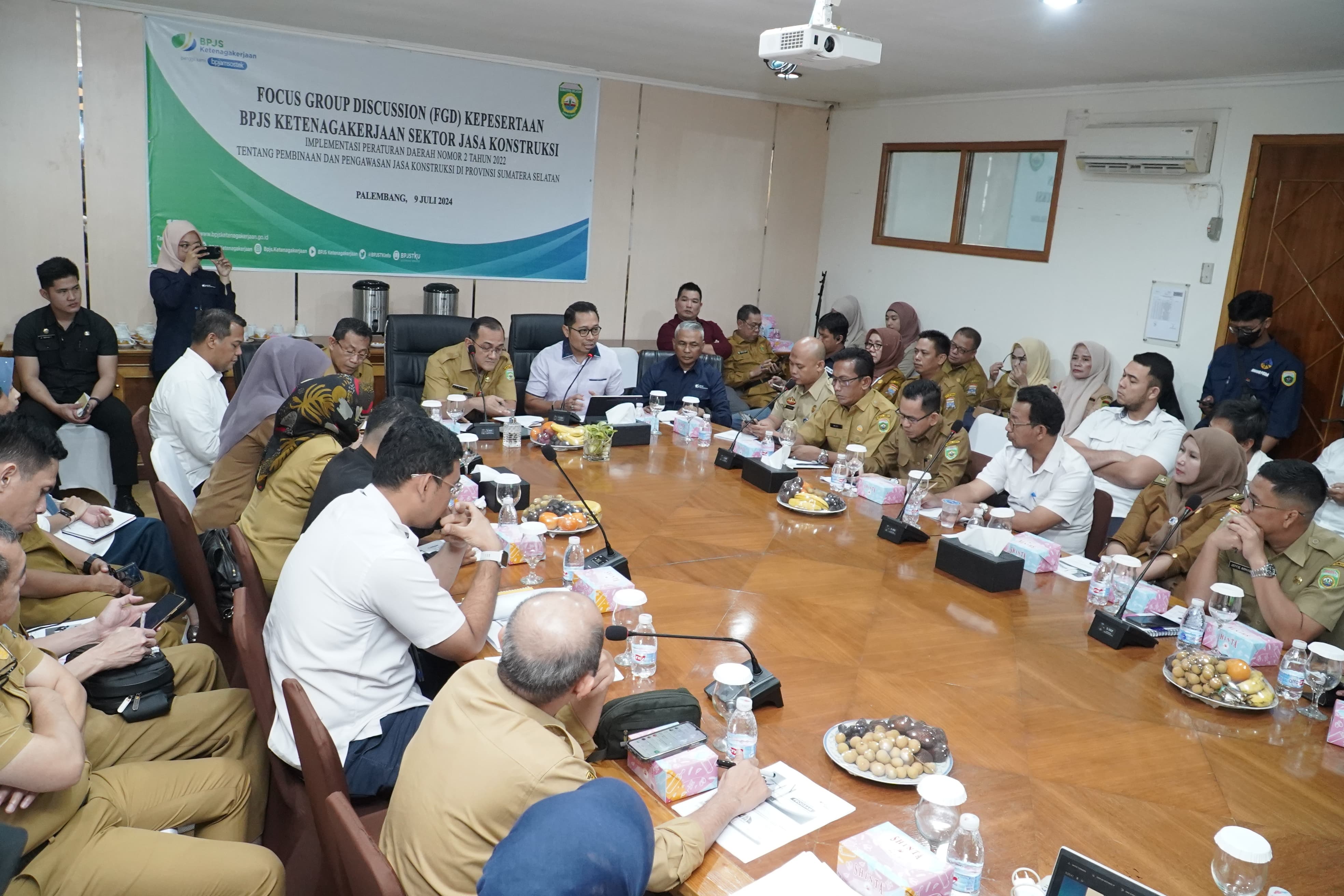 Plh Sekda Sumsel Edward Chandra : BPJS Ketenagakerjaan Penting Dimiliki ...