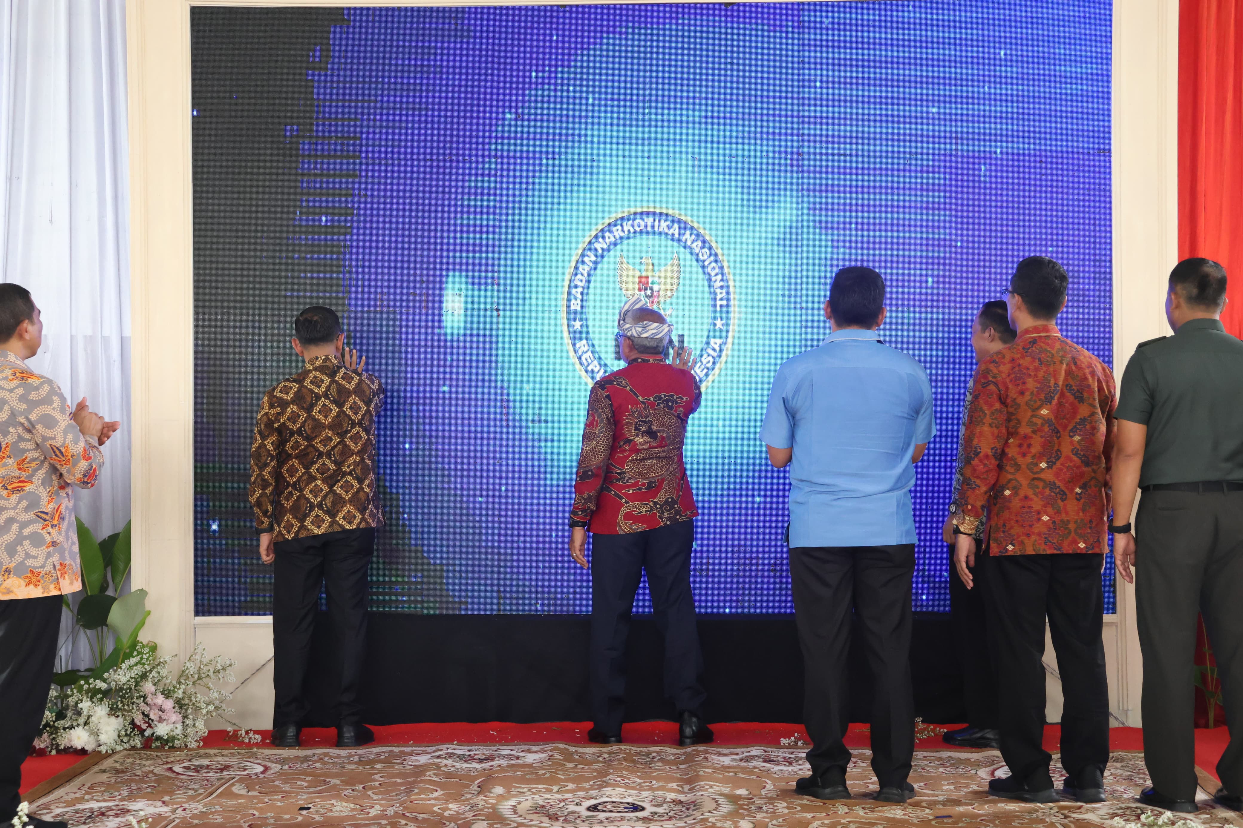 Sekda Sumsel Edward Candra Hadiri Deklarasi dan Pencanangan Bersih Narkoba di Kota Prabumulih ...