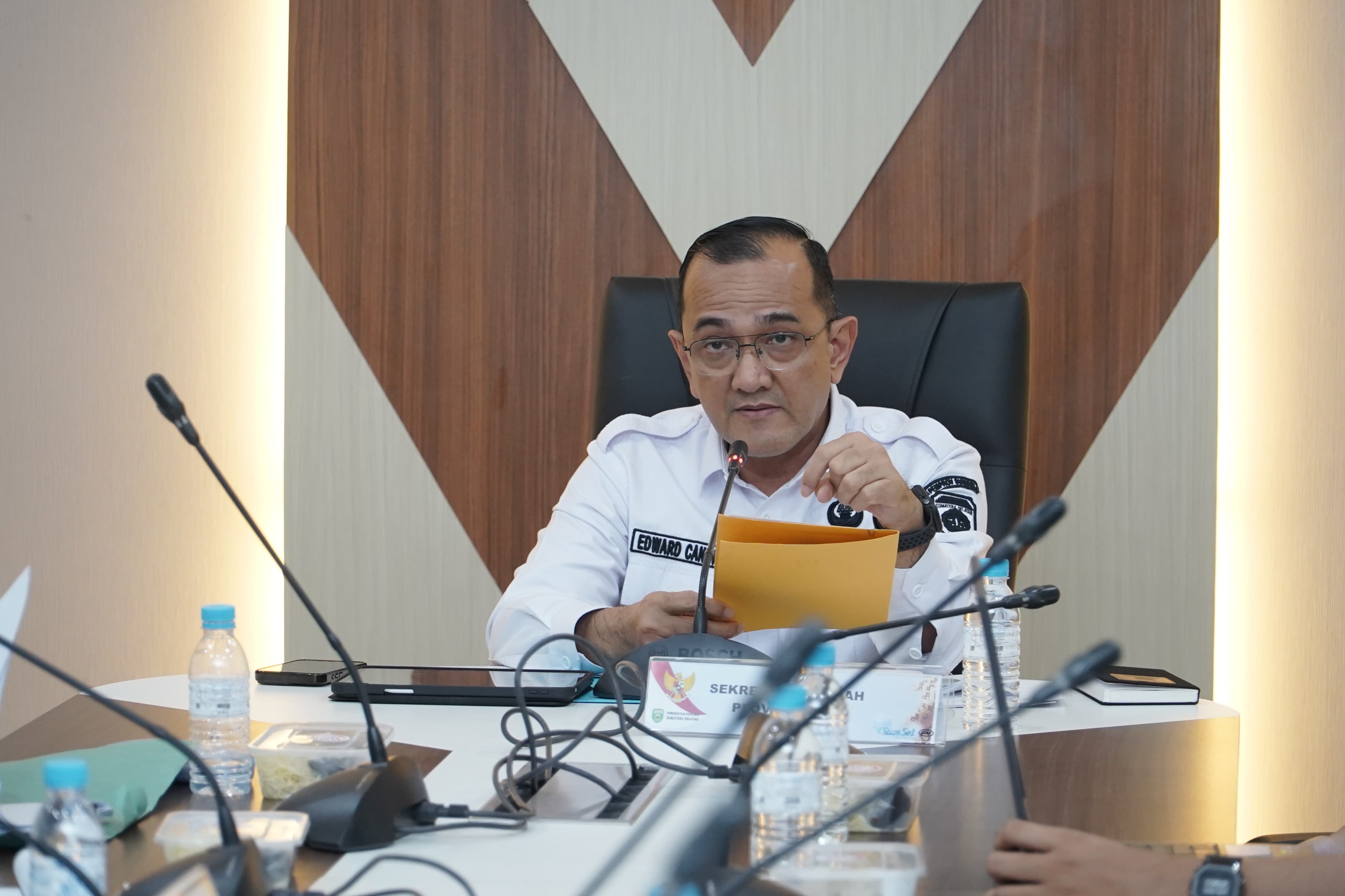 Sekda Sumsel Pimpin Rapat Pembahasan draft final Concept Note Result based Payment REDD+ GCF ...